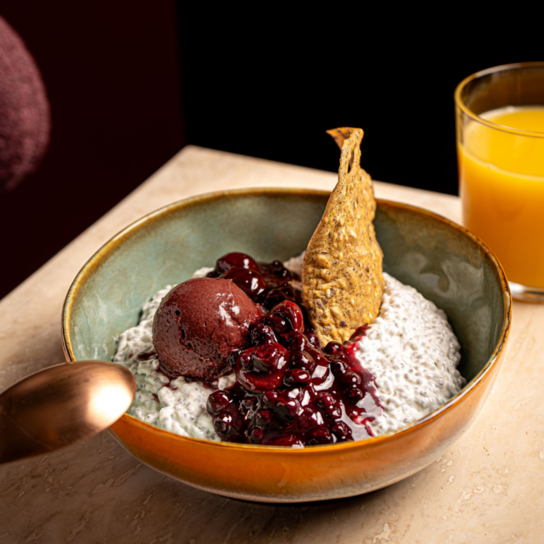 Chinaski Studio & Bar | Cafe, Restaurant, Bar Frankfurt